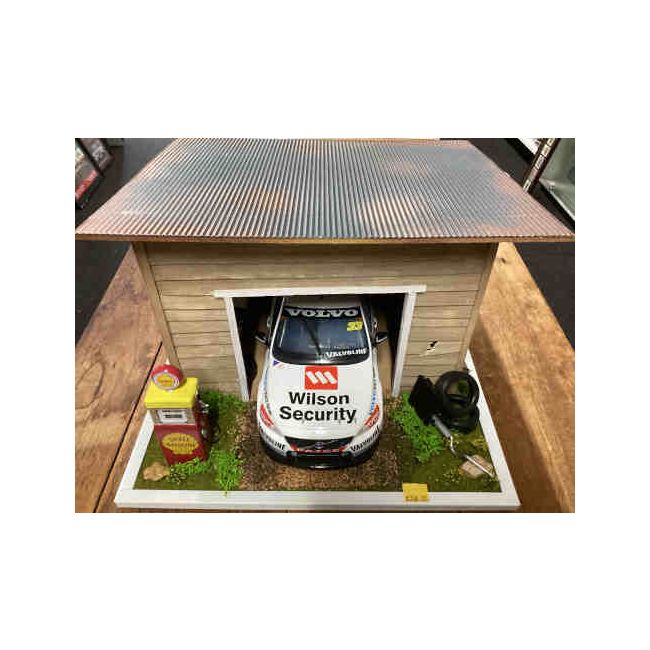 1:18 Barn Find Diorama Wilson Security Volvo #33 McLaughlin Wall ...