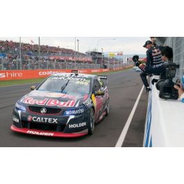 Celebrating the 2015 Bathurst 1000 Winners Craig Lowndes & Steve ...